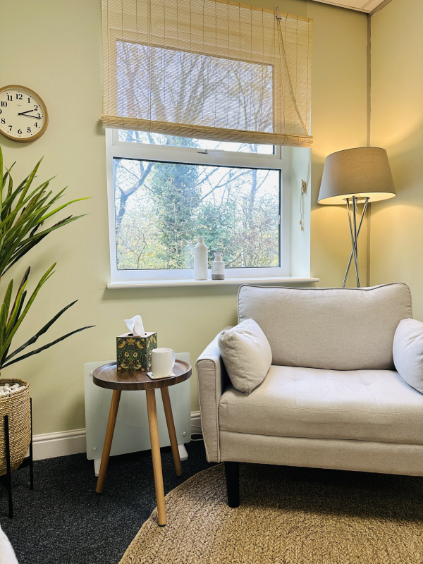 Counsellor Jules Lowe - Burton-On-Trent - Counselling Directory